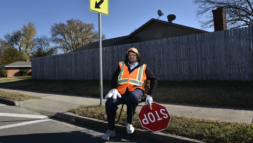 15 flexible side jobs for retirees