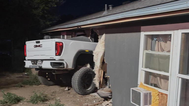 Driver facing charges after multi-vehicle crash, crashing into Denver ...