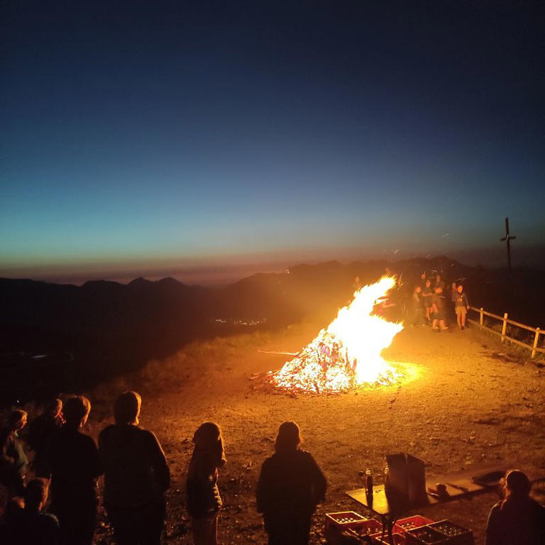 Tirols Berge in Flammen: Das sind die schönsten Fotos von den ...