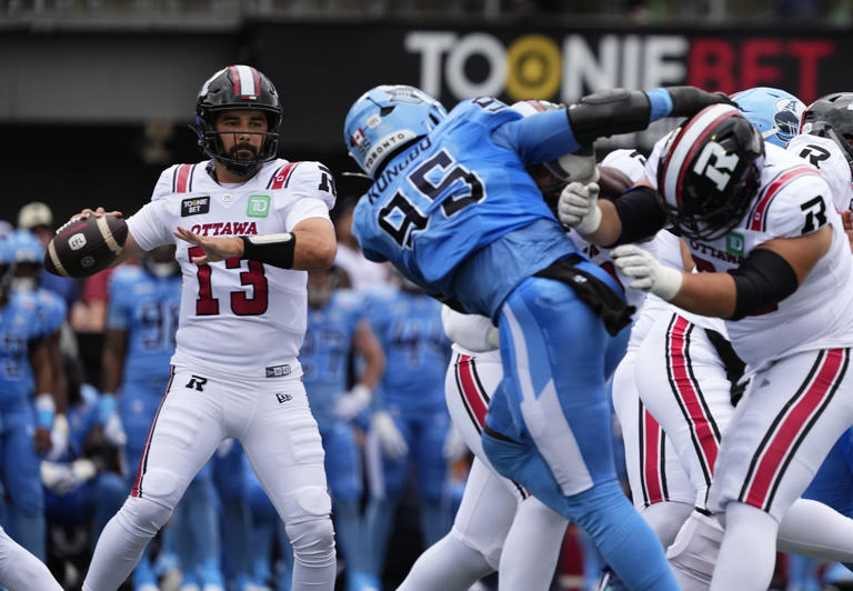 Chad Kelly throws four TDs — and four interceptions — in Argos' win ...