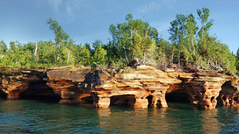 Wisconsin's 5 most scenic Apostle Islands are ethereal getaways on Lake ...