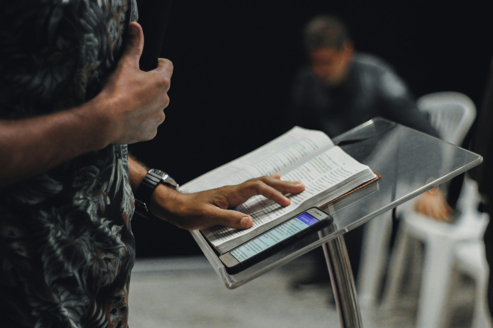 13 signs your church may be functioning like a cult