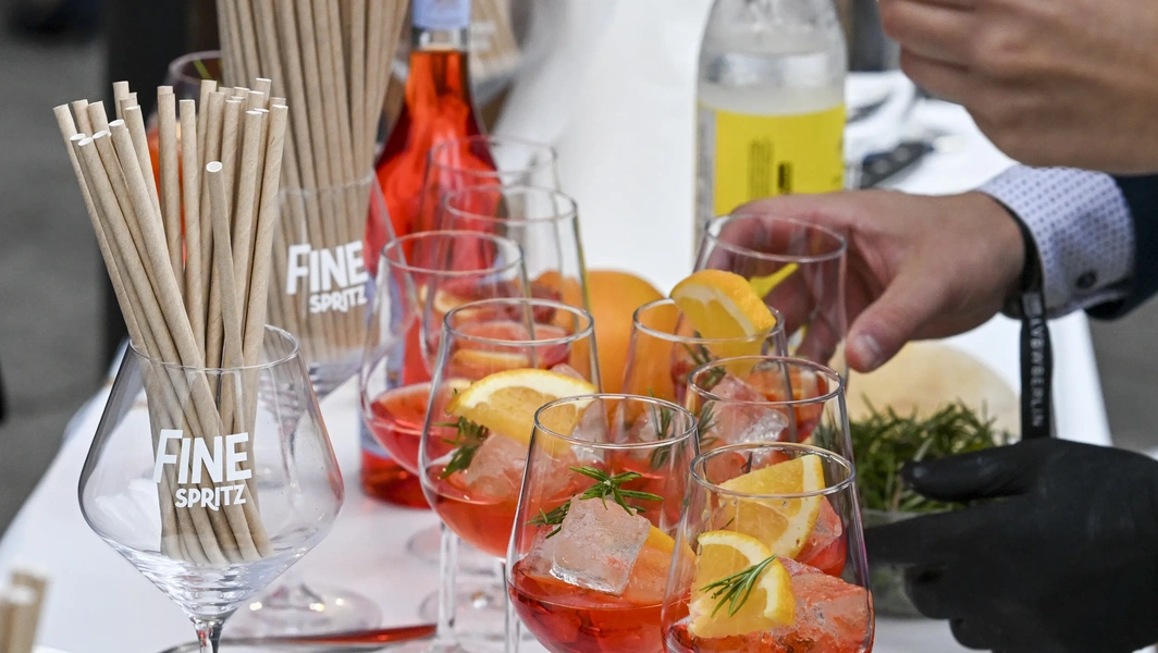 Bartenders refine mocktail craft as zero-proof trend surges