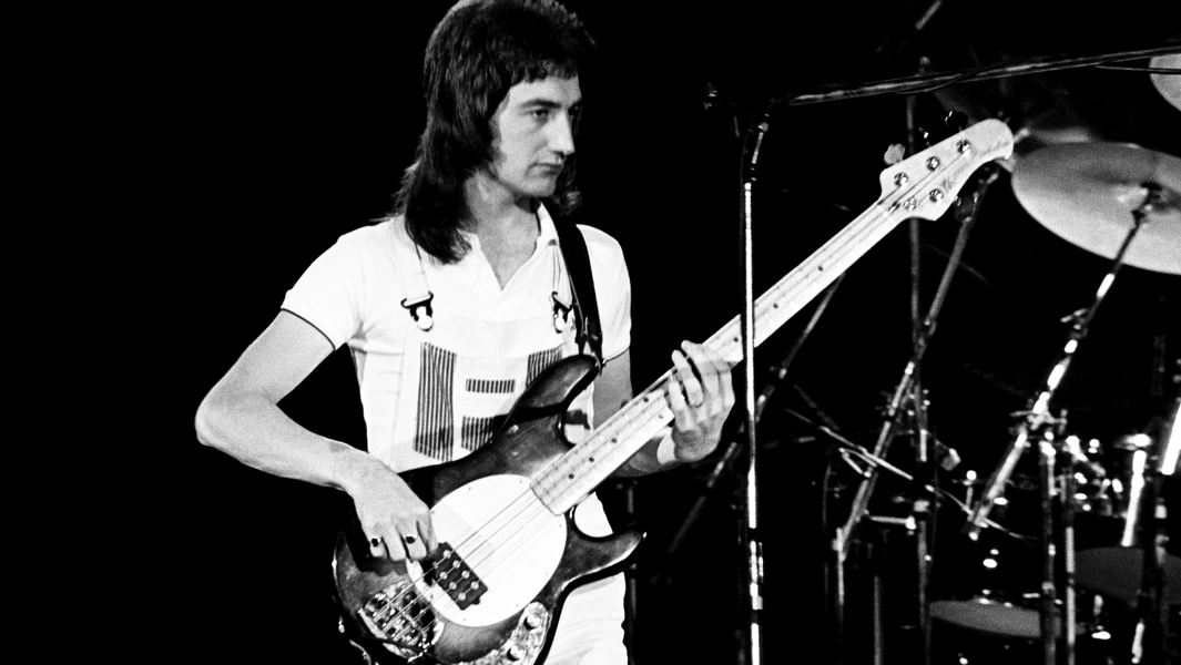 5 iconic bass riffs that shaped classic rock