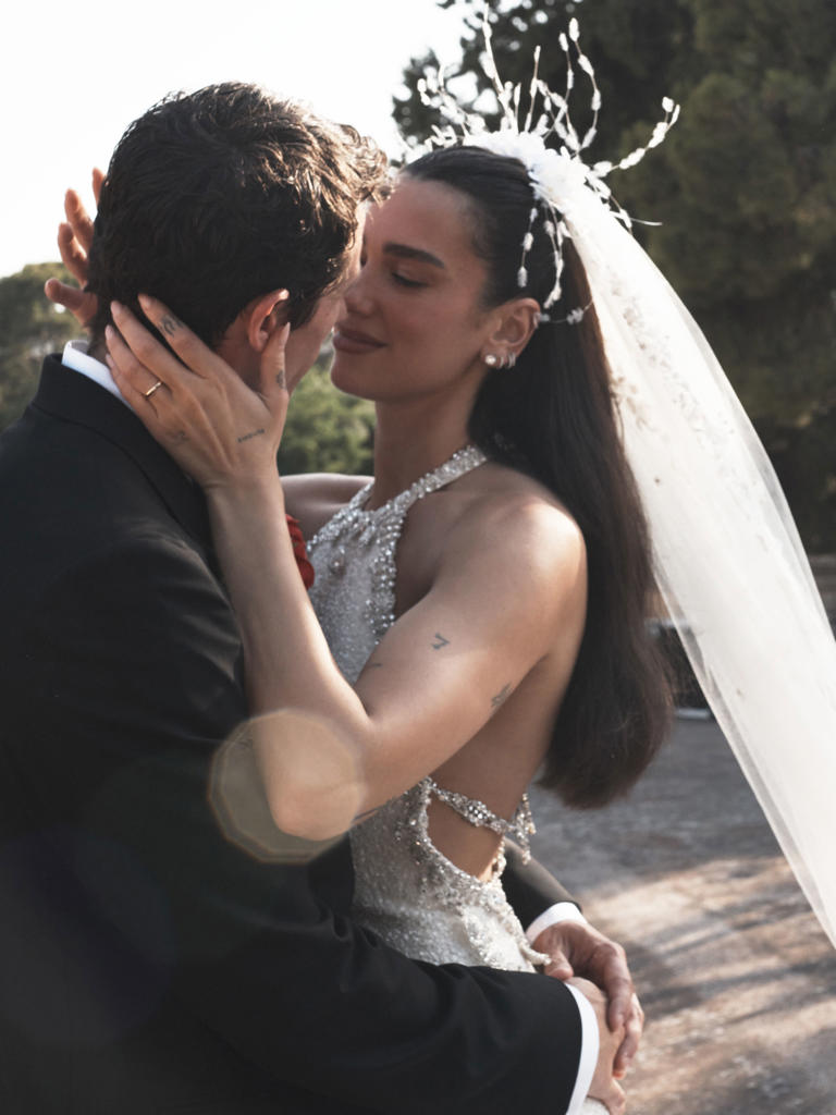 Dua Lipa and Callum Turner unveil stunning wedding photos after Sicily ...