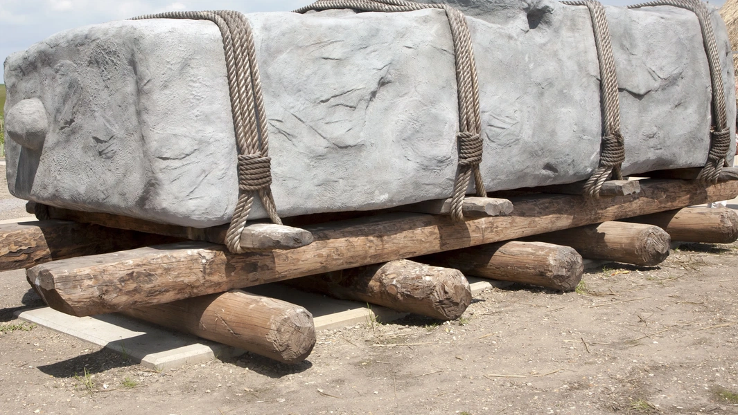 14 incredible feats of moving massive objects