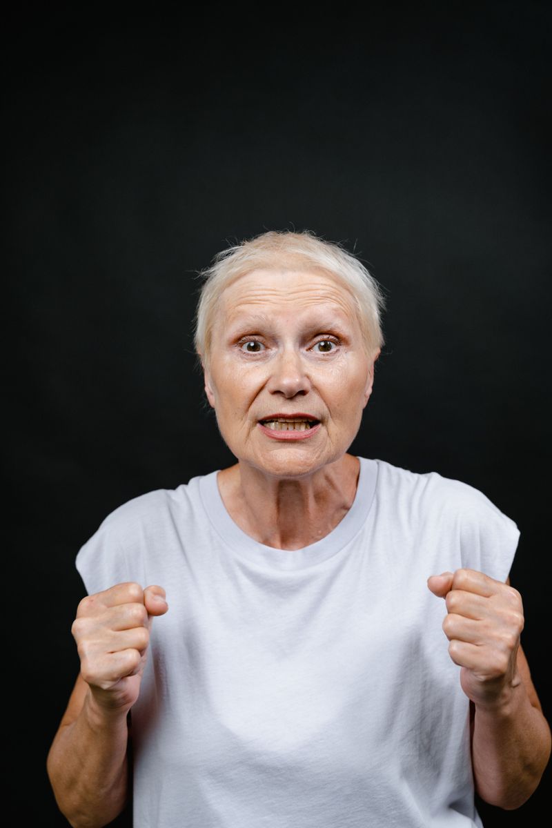 8 things psychologists say may make some women less nice over time