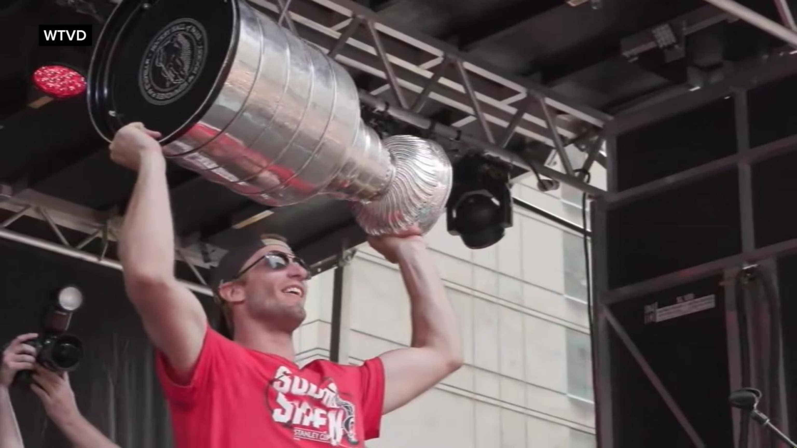 Hurricanes fans set to celebrate Stanley Cup champions