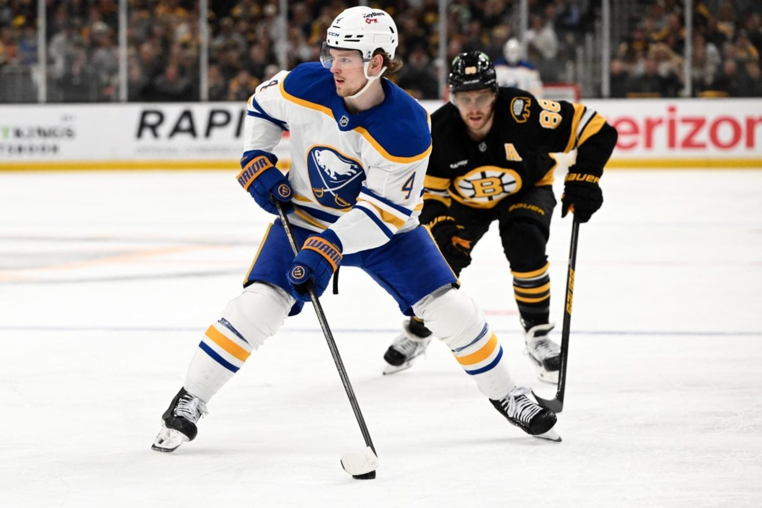 Blackhawks sign Bowen Byram to a 6-year contract extension