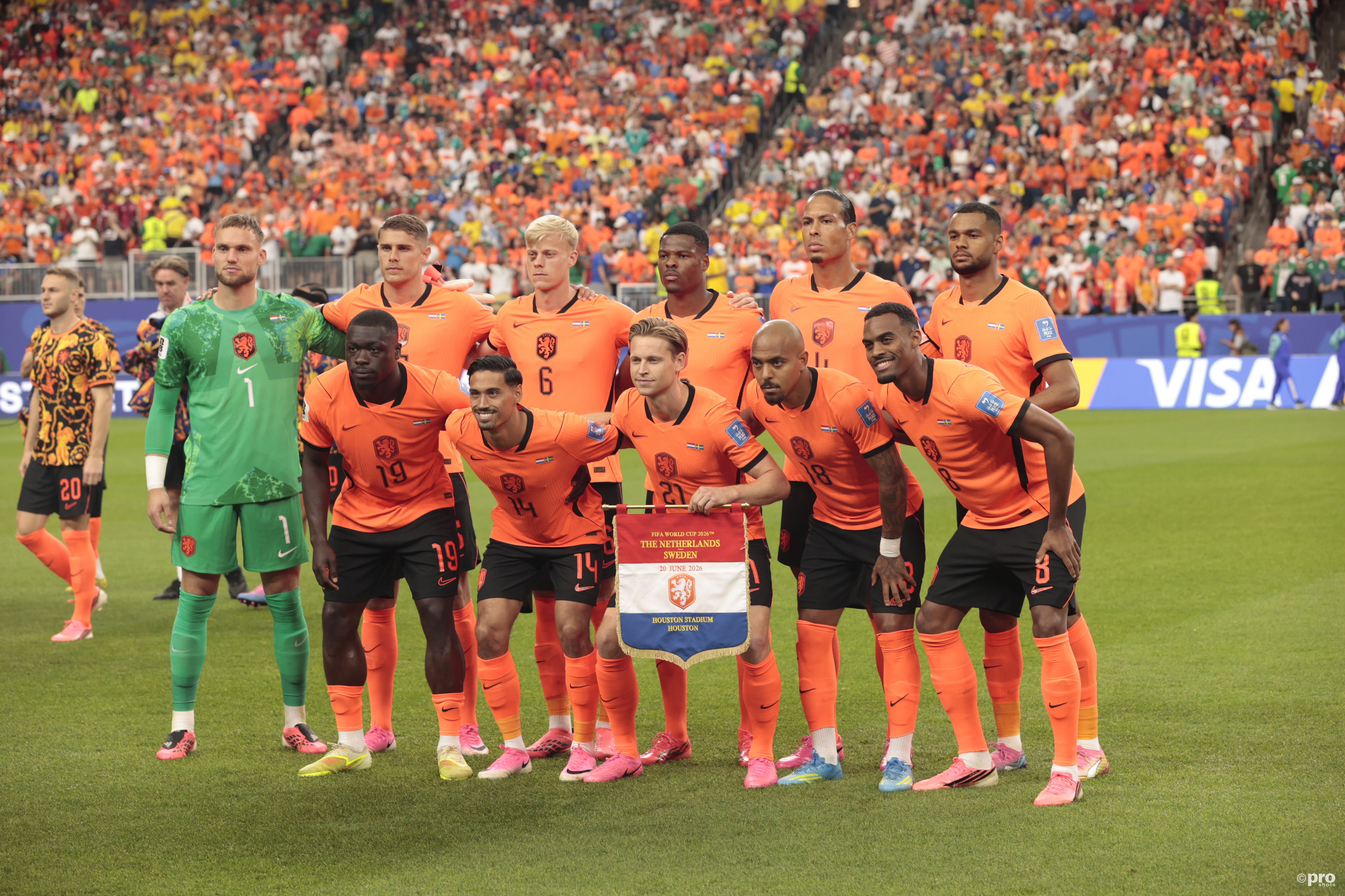 Driessen ziet 'heel ander Oranje': 'Maar voor succesvol WK moet dat ...