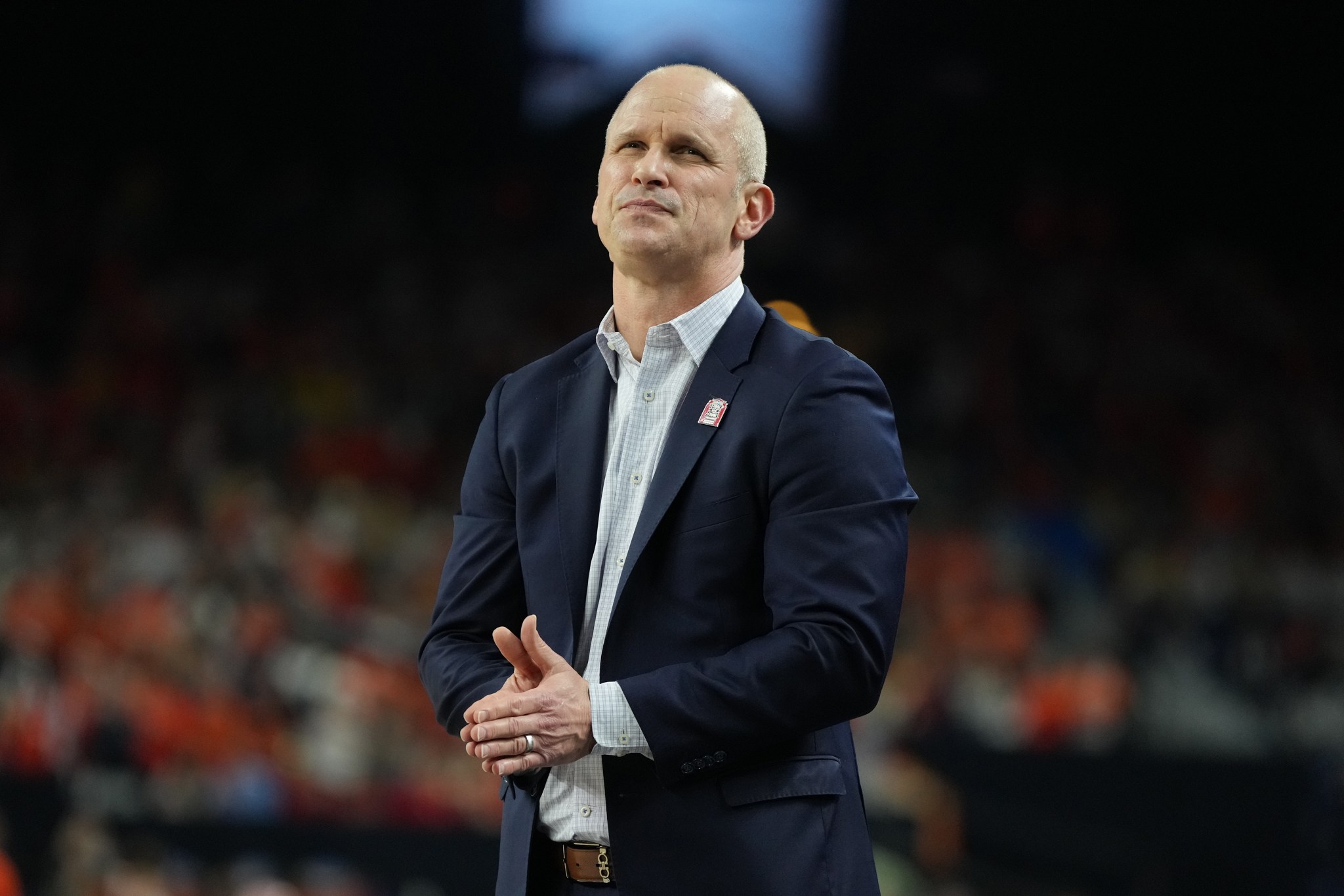 Dan Hurley addresses potential UConn game at White House after UFC event