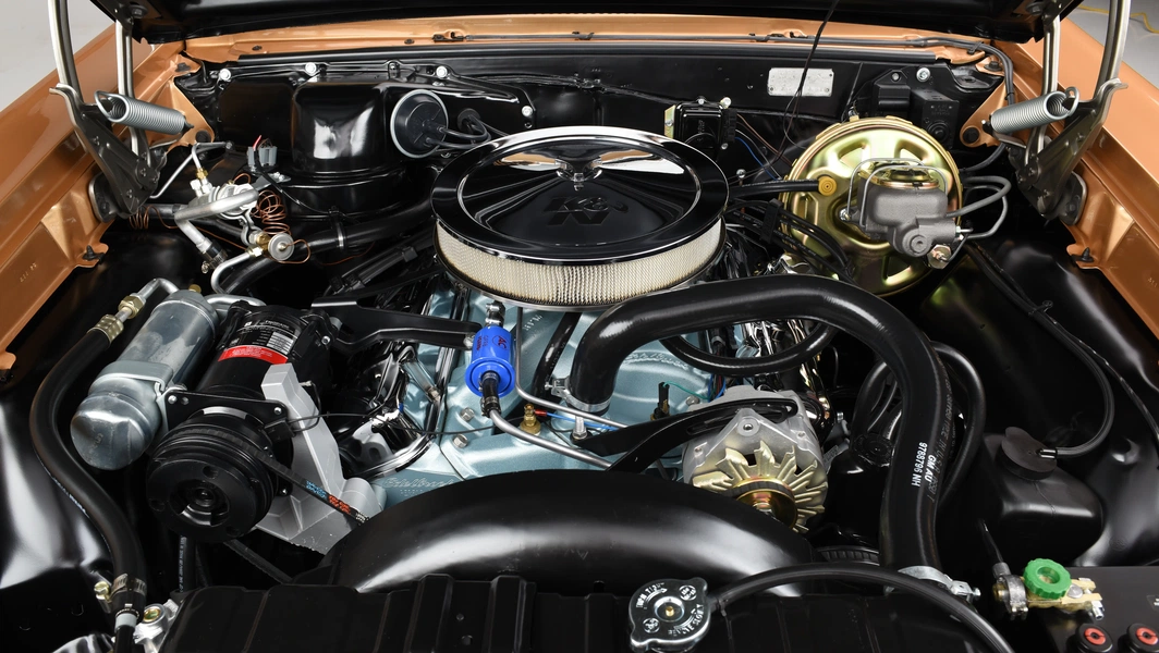 Rise and fall of the American big-block V8