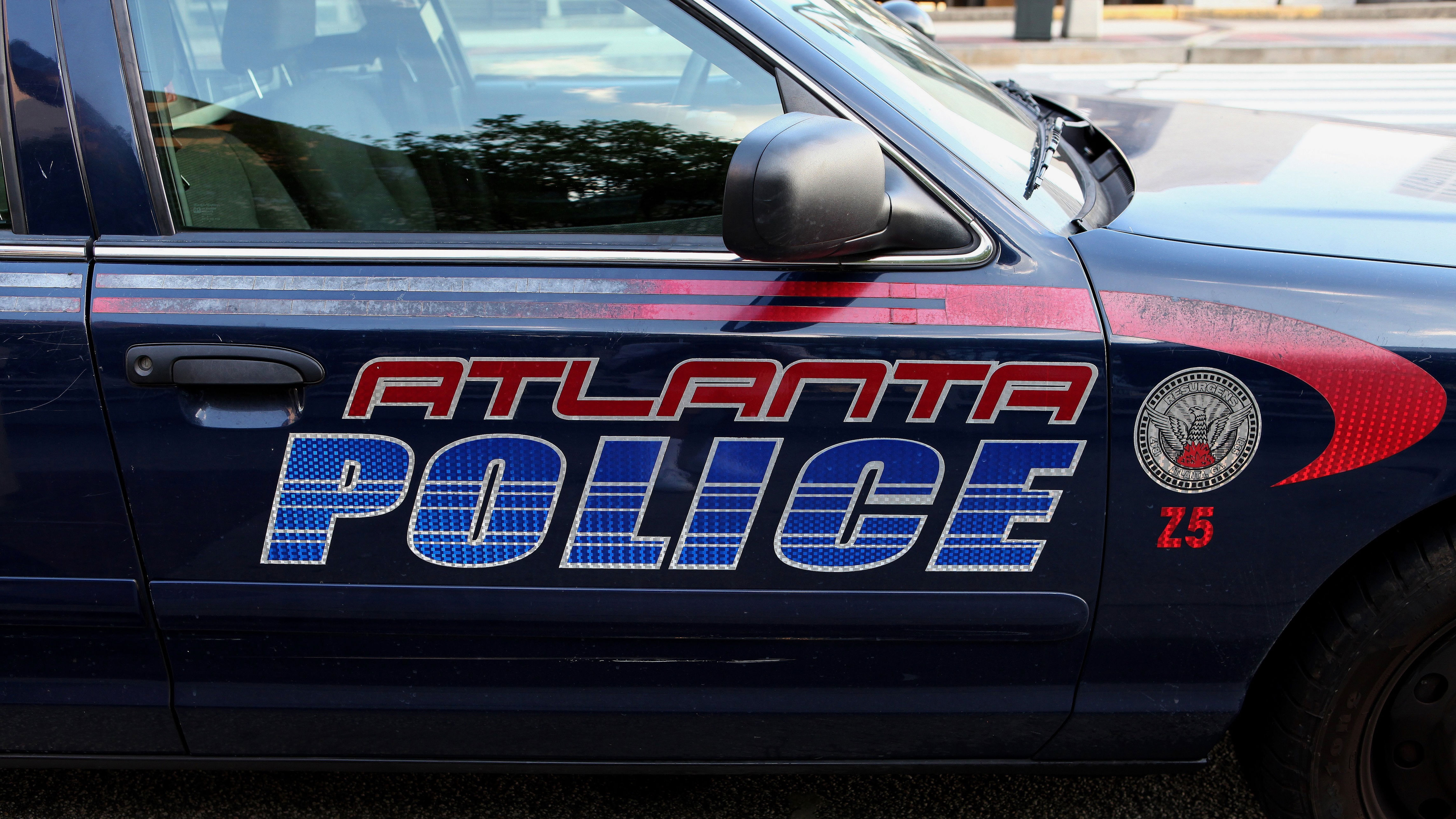 Atlanta police hunt two women who allegedly drugged man and stole his ...