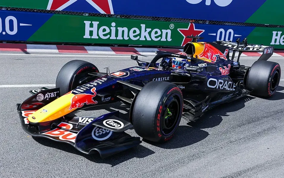 Verstappen’s manager signals pre-summer call on Red Bull future