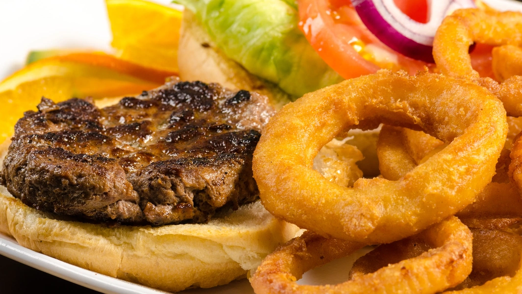 Fast food onion rings ranked for flavor and texture