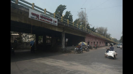 PMRDA, MahaRail sign pact to fast-track railway overbridges ...