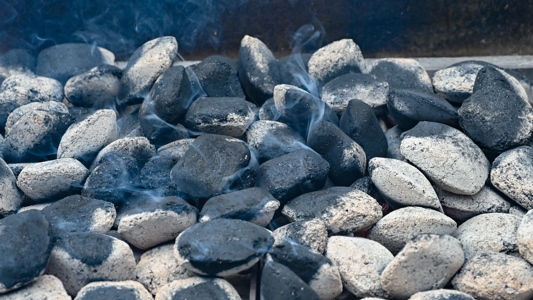 Charcoal grilling tips for perfect smoky feasts