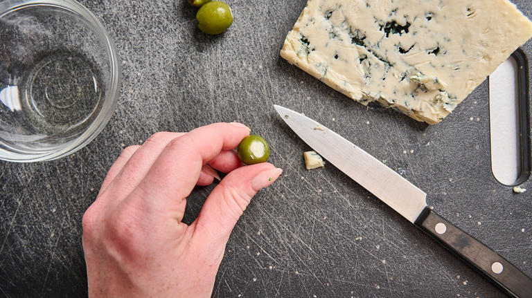 Briny blue cheese dirty martini recipe