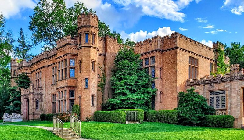 This New Jersey mansion was modeled after a 1,000-year-old English castle