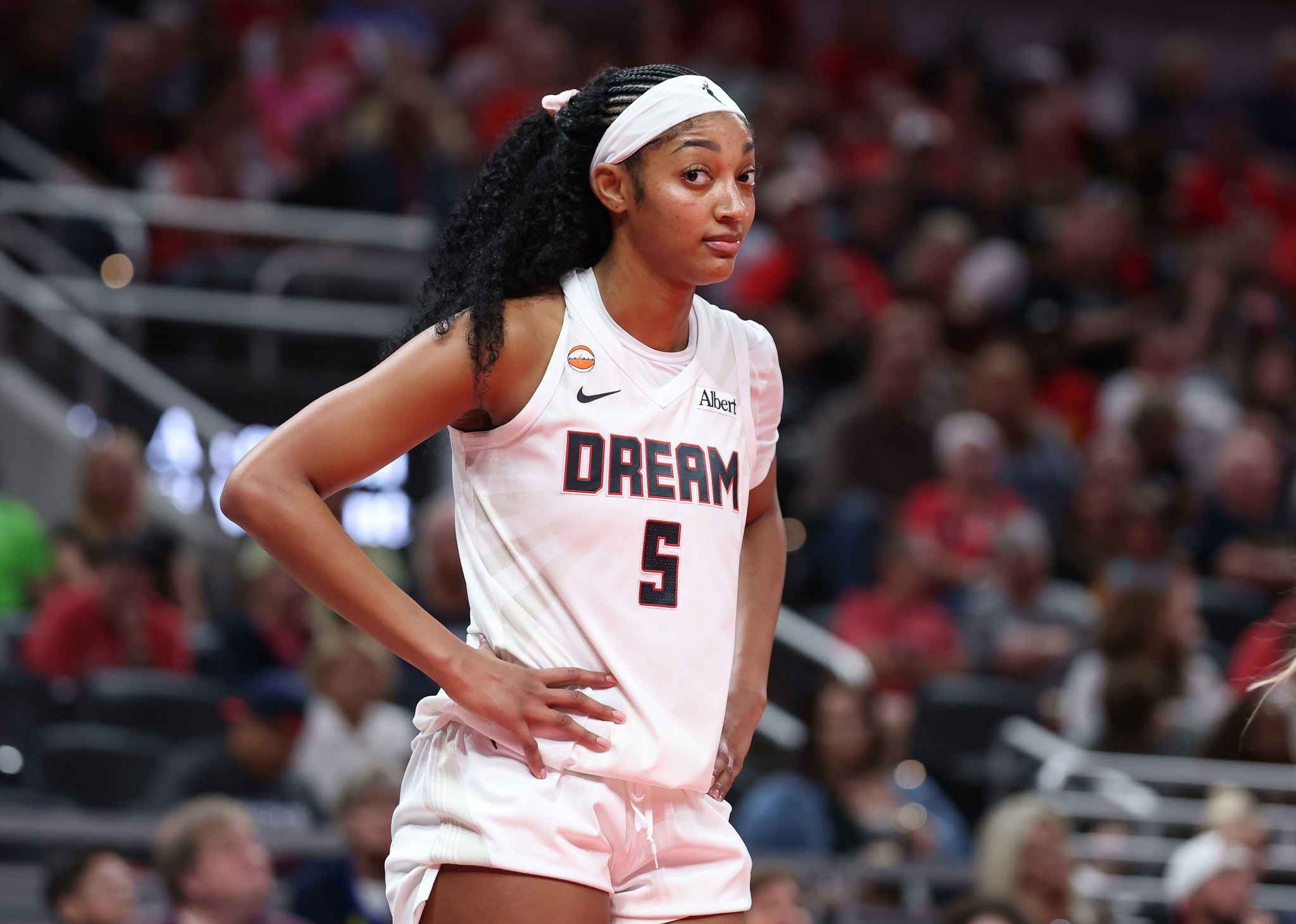 Angel Reese makes WNBA history again in Dream's win over Fever