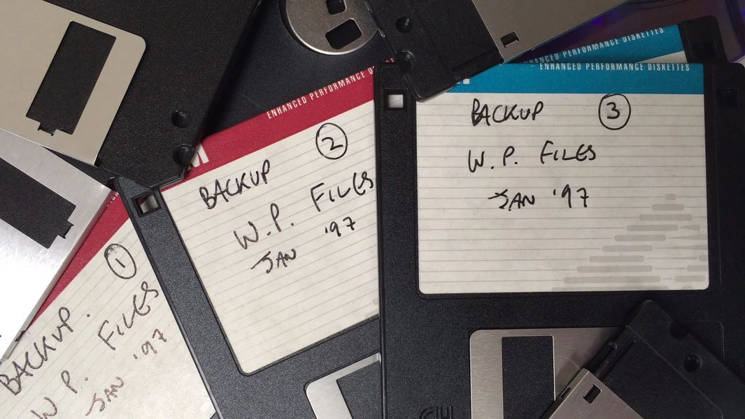 15 everyday 1990s habits lost to technology