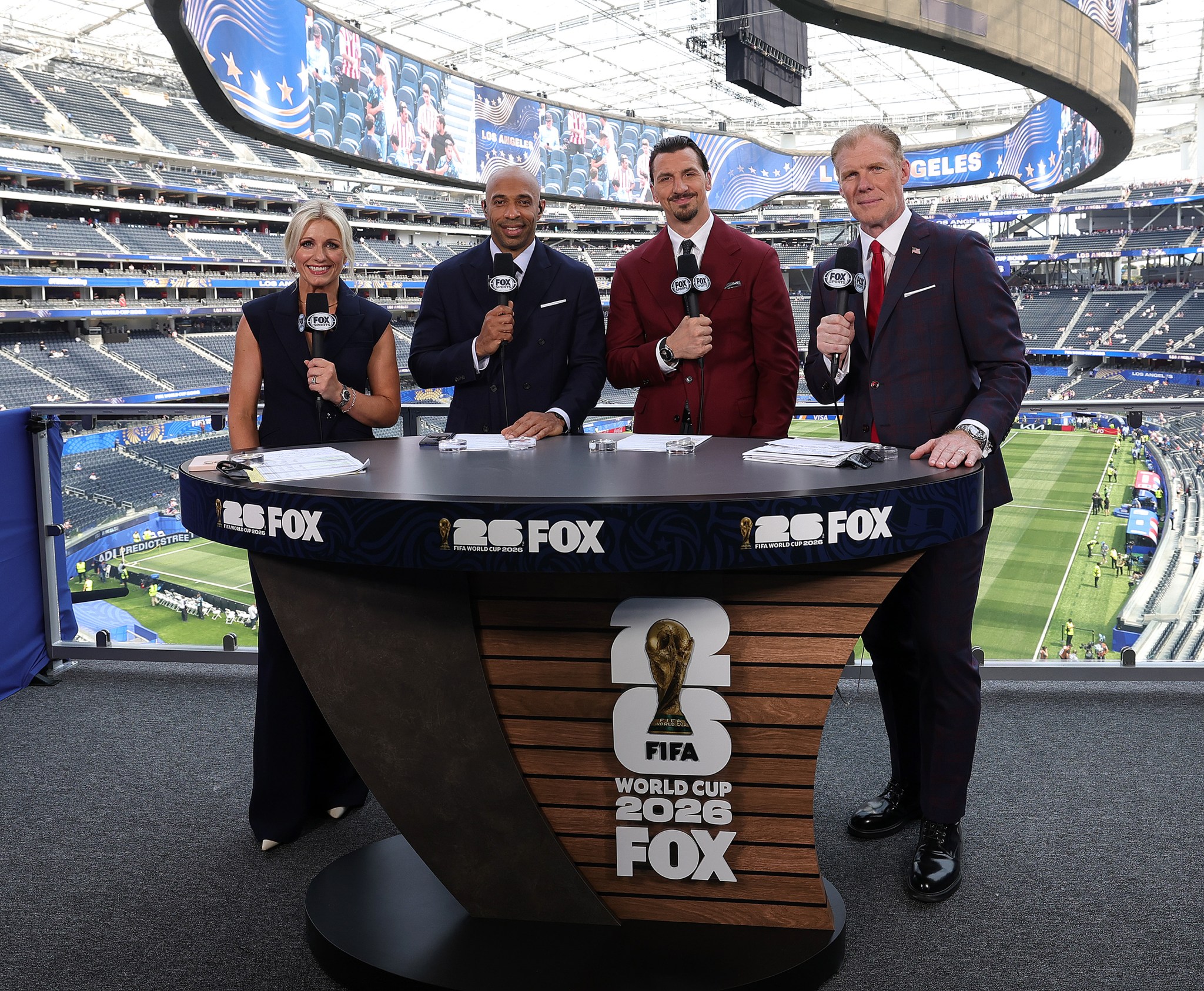 Does Zlatan Ibrahimovic actually hate Alexi Lalas? Rebecca Lowe weighs in