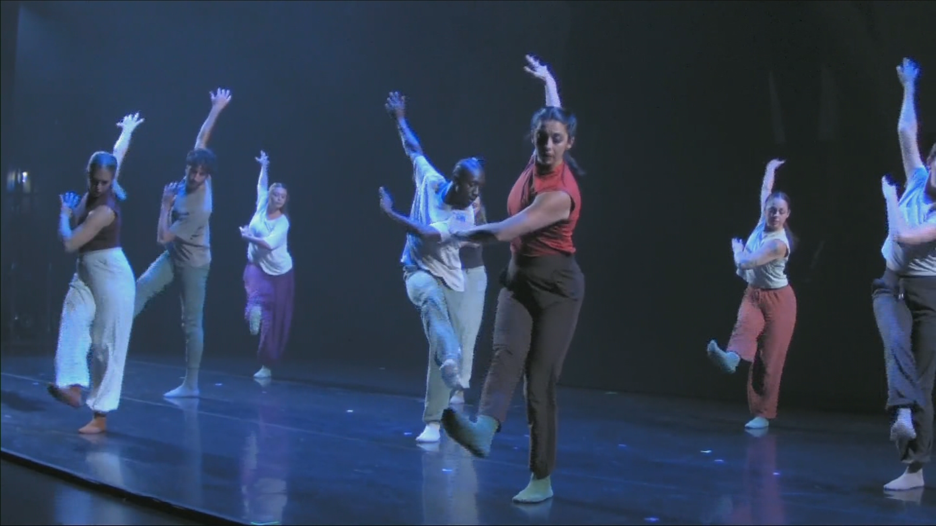 'Edges of Insanity' dance performance shares powerful message on mental ...