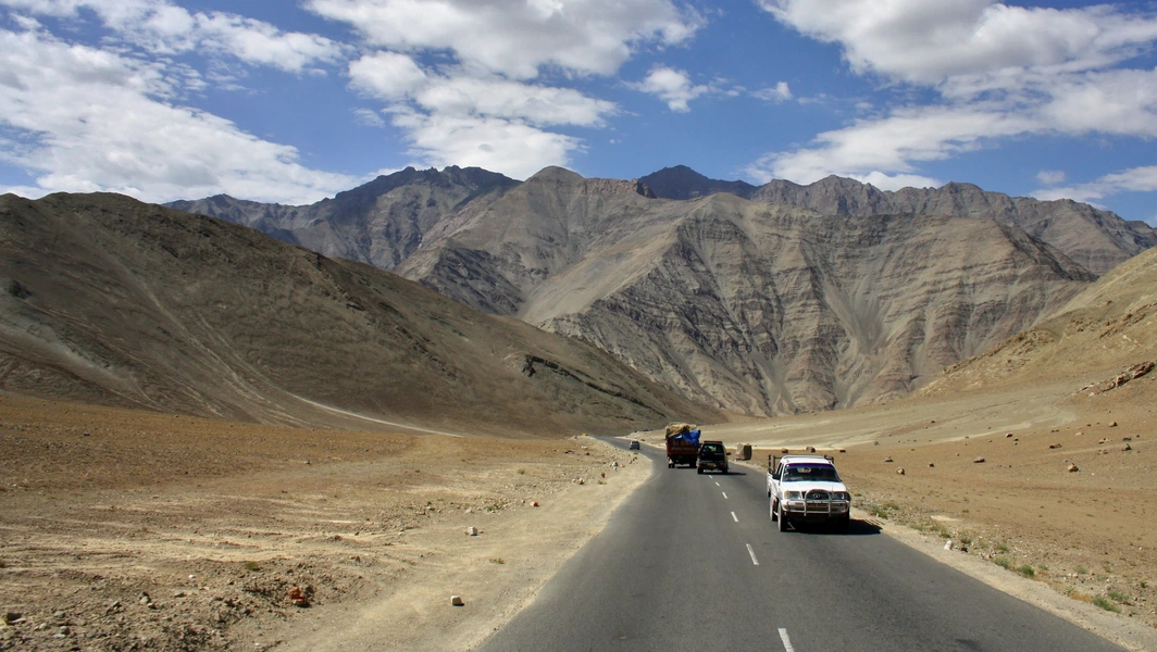 22 of the world's highest and most dangerous roads