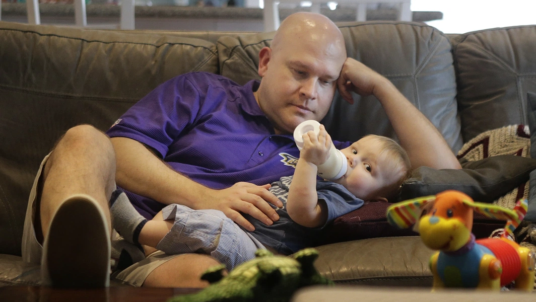 Understanding paternal postpartum depression