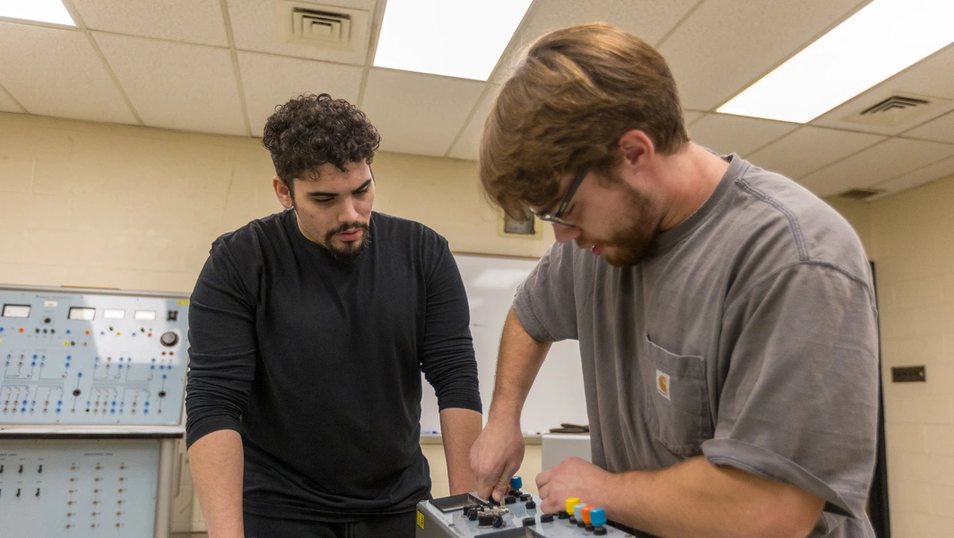8 best and worst college majors in 2026