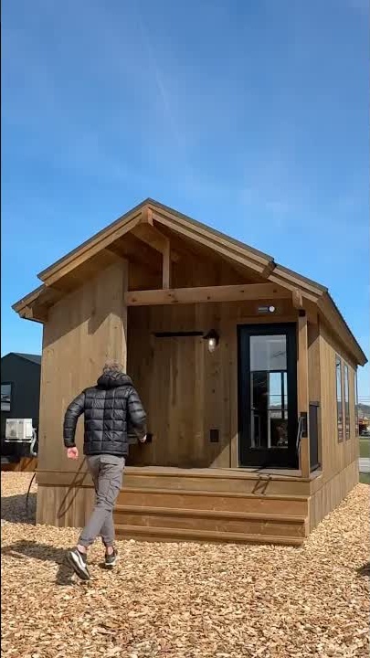 Cozy 296 sq ft Zook cabin Yukon tiny home tour