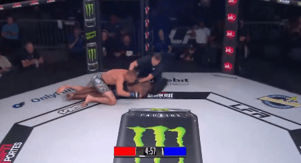 MMA fight ends in four seconds after stunning one-punch knockout