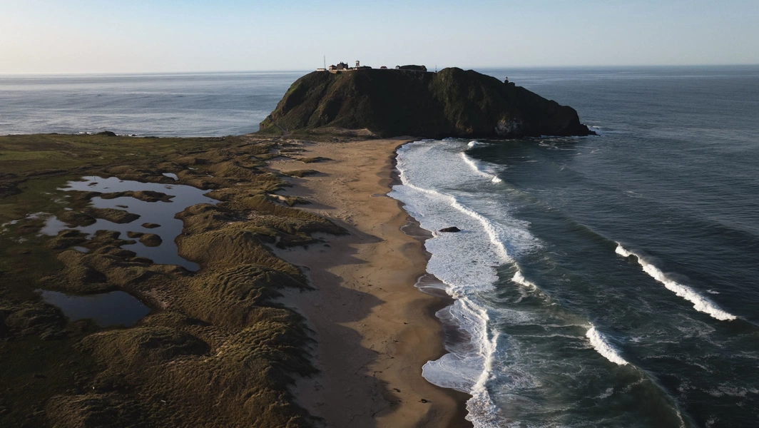 11 budget-friendly stops along the Pacific Coast Highway