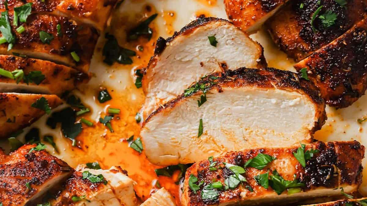 20 baked chicken breast recipes even picky eaters can't resist