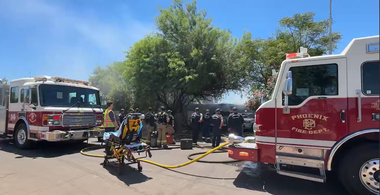6 people critically hurt after house fire in Maryvale