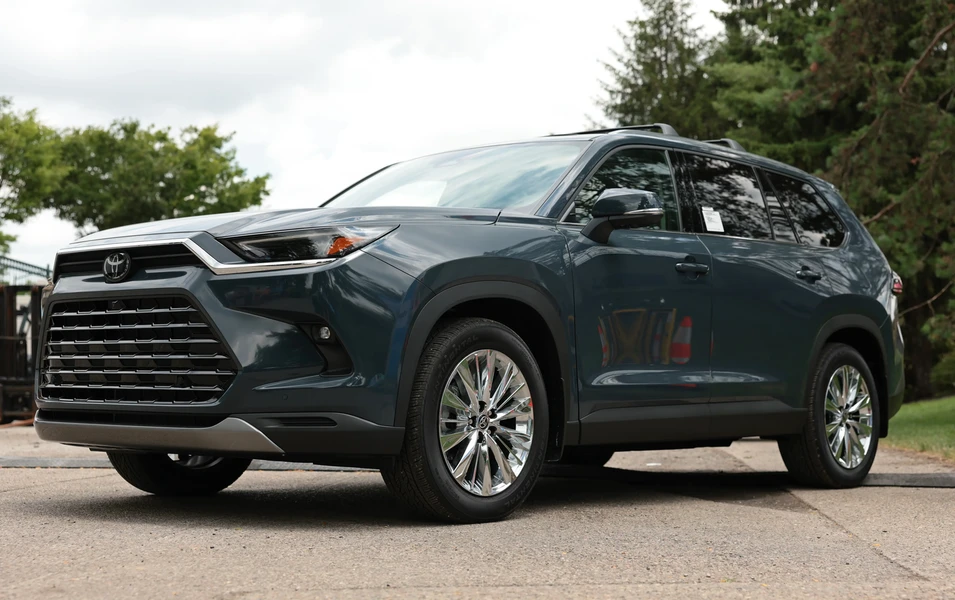 Toyota dominates high-mileage rankings with hybrid gains