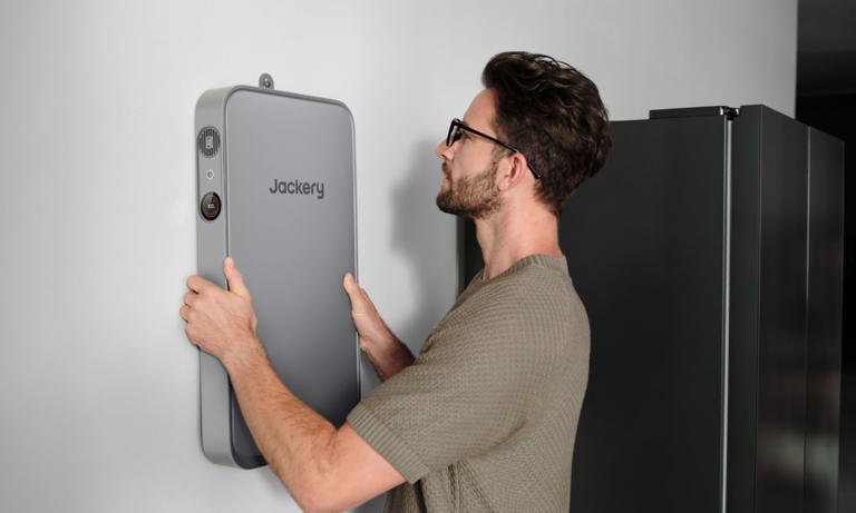 Jackery’s FridgeGuard is the slimmest fridge backup battery you can buy ...