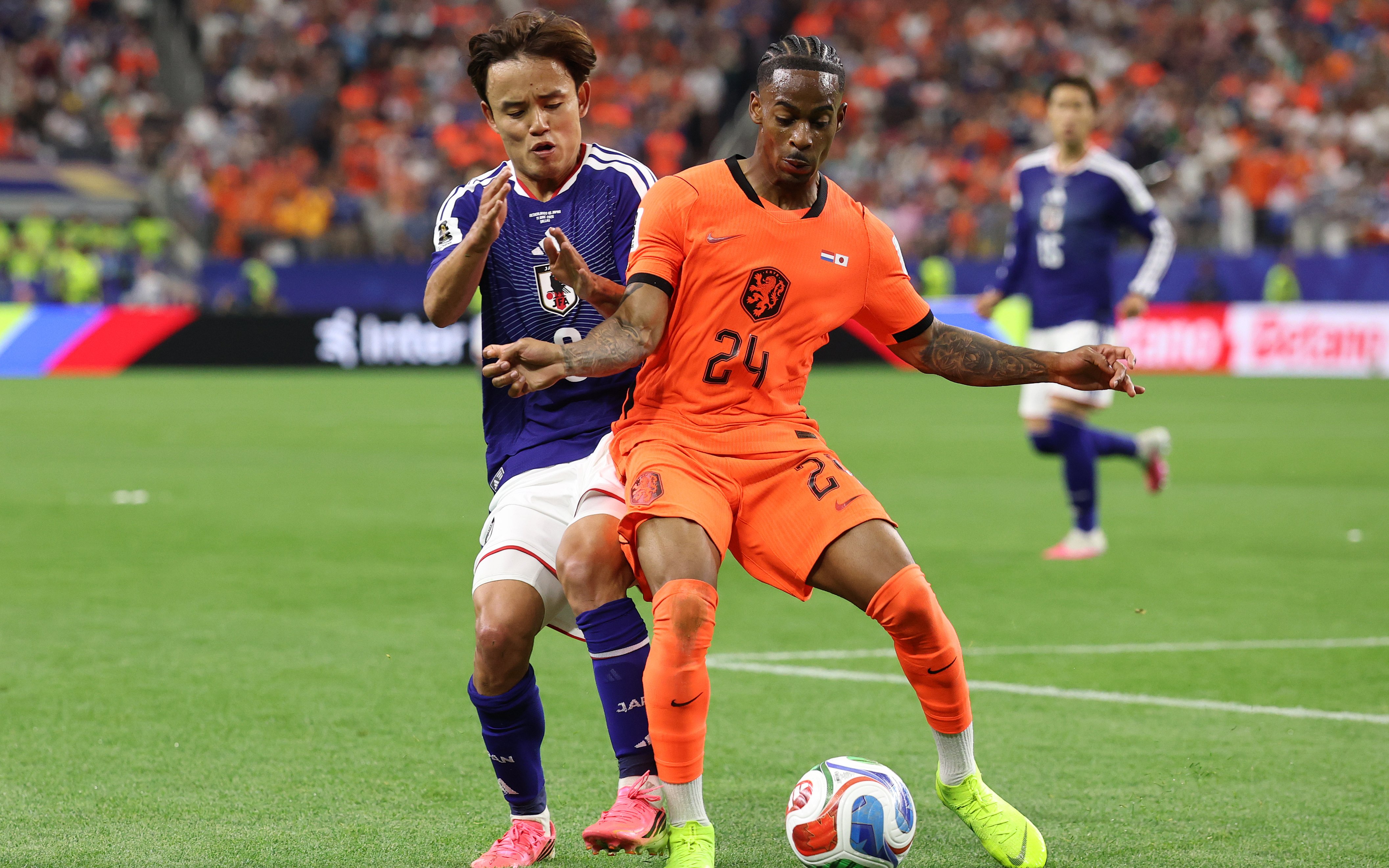 Netherlands 5-1 Sweden: Dutch run riot in World Cup statement - Live