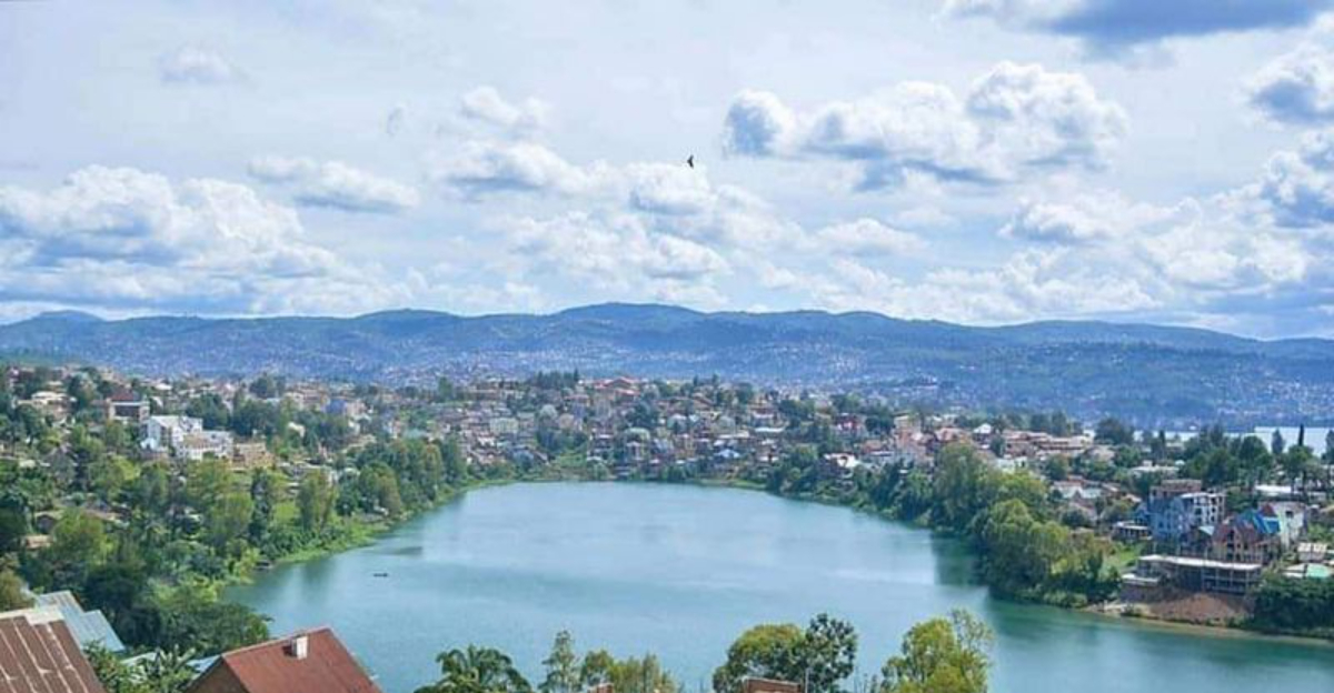 14 countries that changed their names and why people still use the old one
