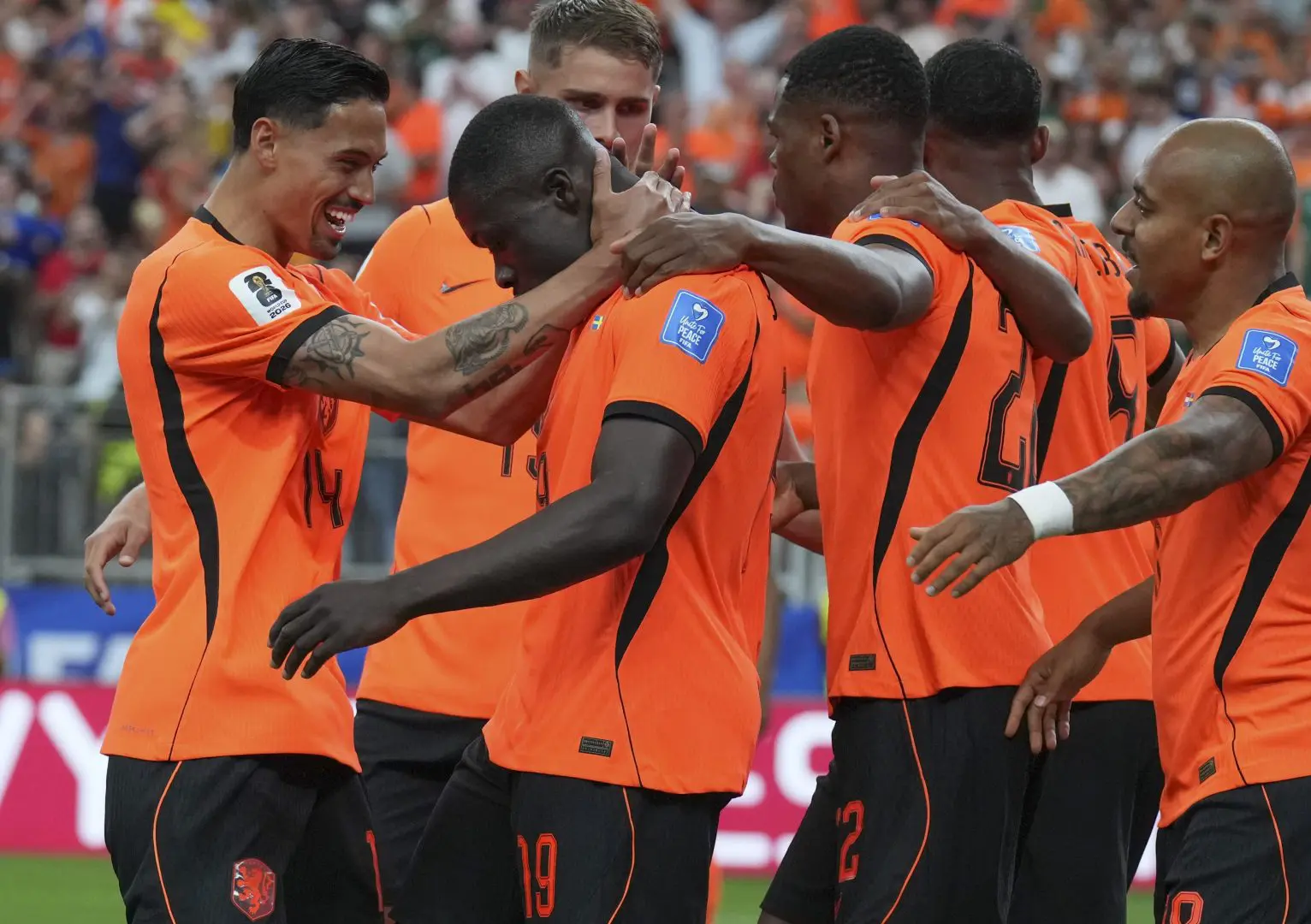 Gol e spettacolo, l’Olanda piega la Svezia 5-1 e si prende il primo ...
