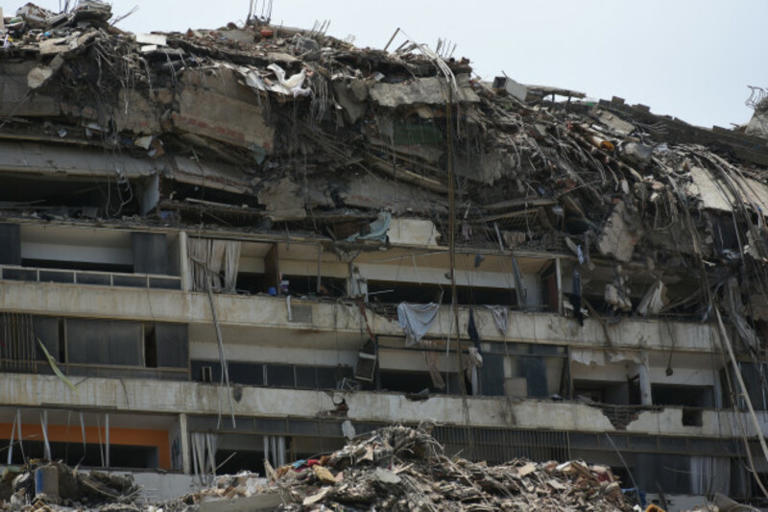 Death toll from Venezuela earthquakes rises to 1,430, with thousands ...