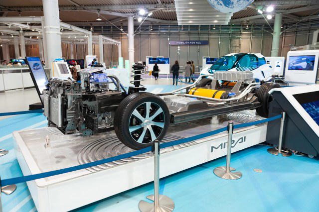 Hydrogen fuel cell commercial vehicles accelerate toward $20B market