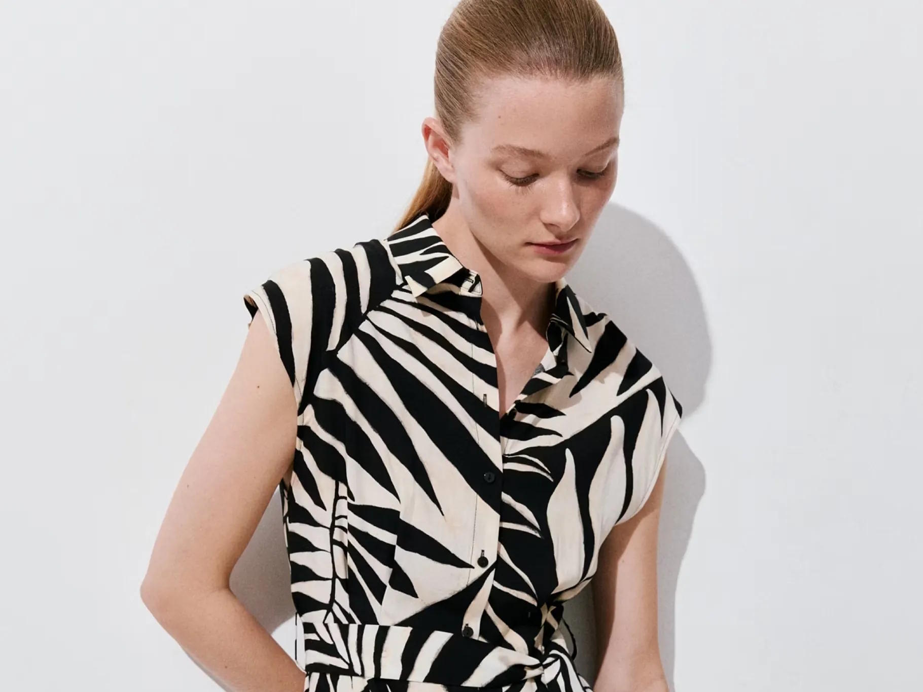 Mango and Stradivarius dresses with a flattering tummy-skimming effect