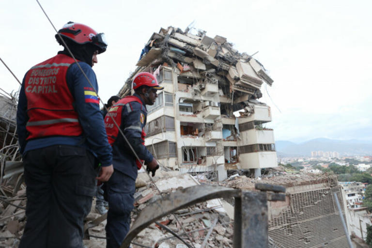 Death toll from Venezuela earthquakes rises to 1,430, with thousands ...
