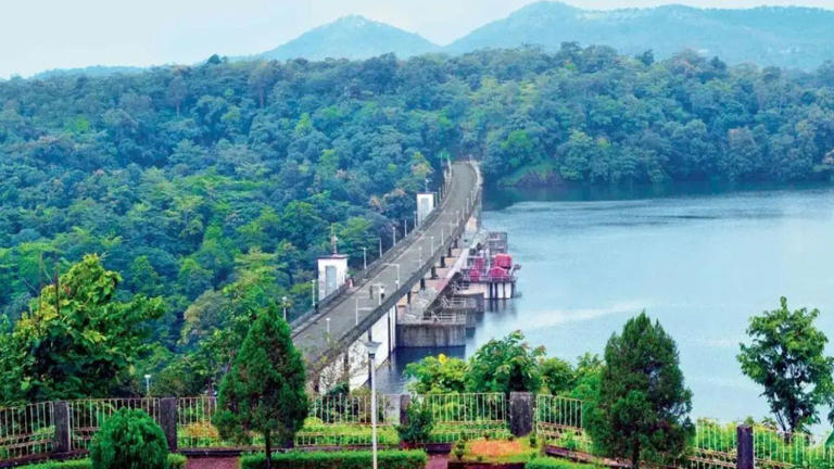 Mumbai water crisis remains a concern as lake levels stay critically low