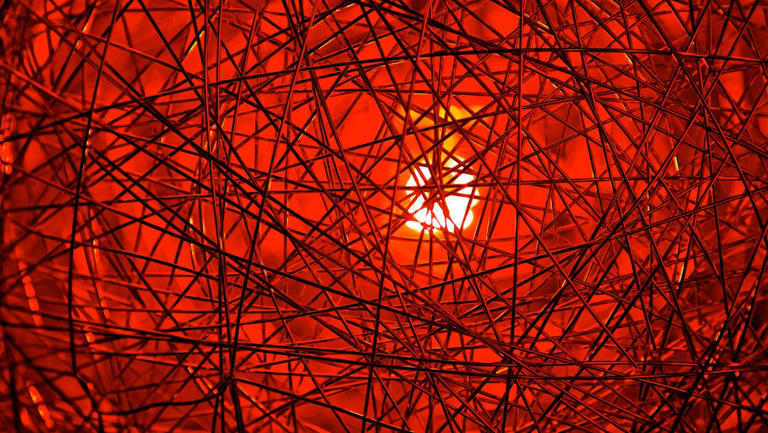 New chip harnesses quantum computing's biggest weakness — and tries to ...