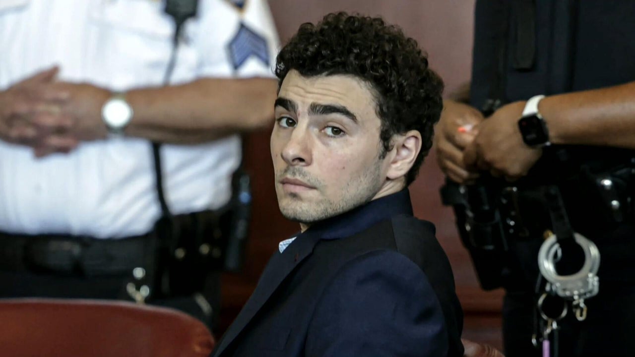 Luigi Mangione's lawyers discussed possible plea deal in federal trial ...