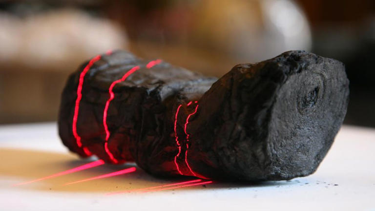 Papyrus scroll burnt to a crisp during Vesuvius eruption deciphered ...