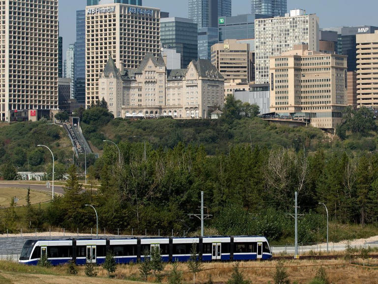Keith Gerein: Edmonton makes the right call bringing public transit ...