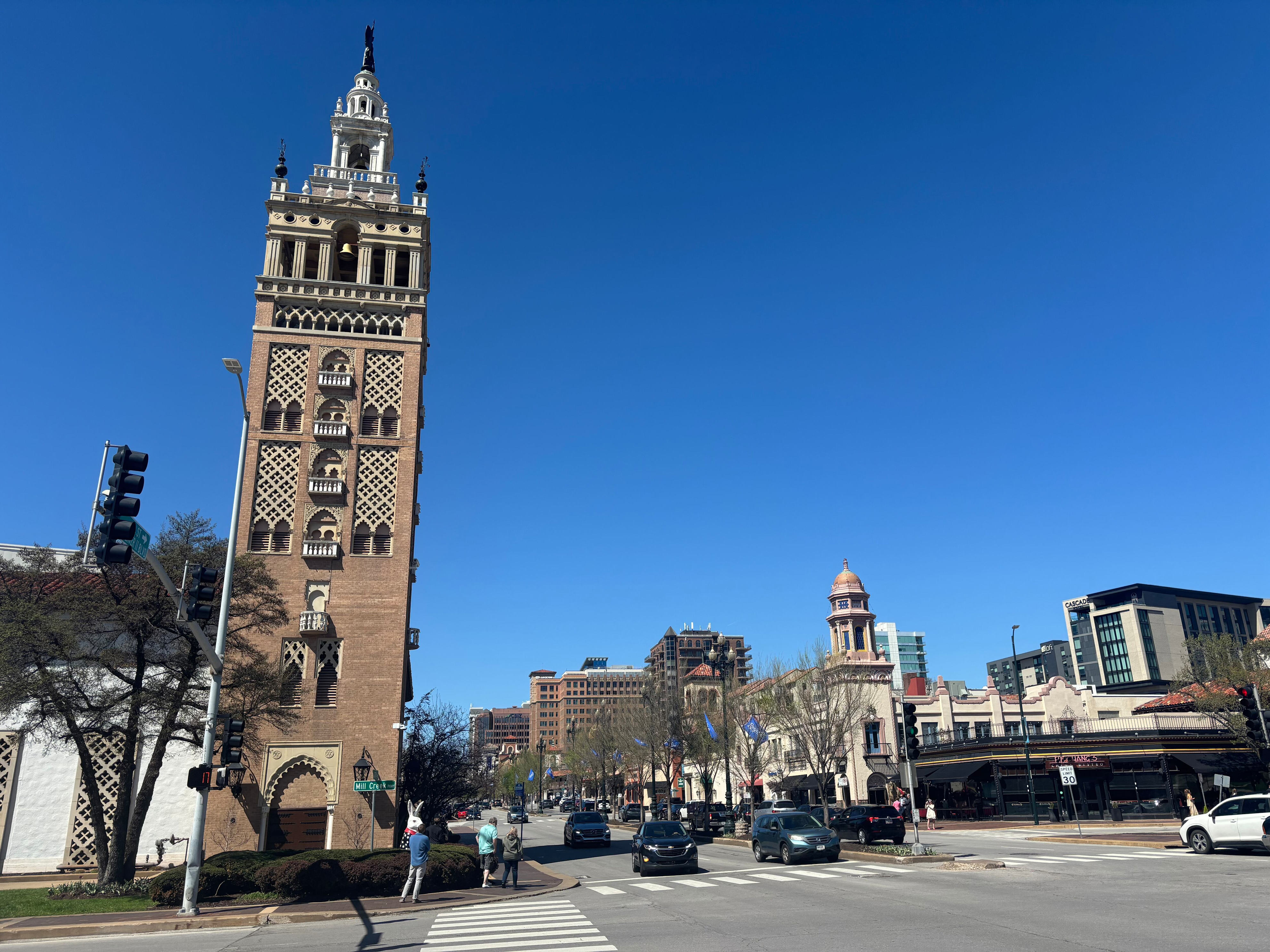 New stores coming to Kansas City’s Country Club Plaza